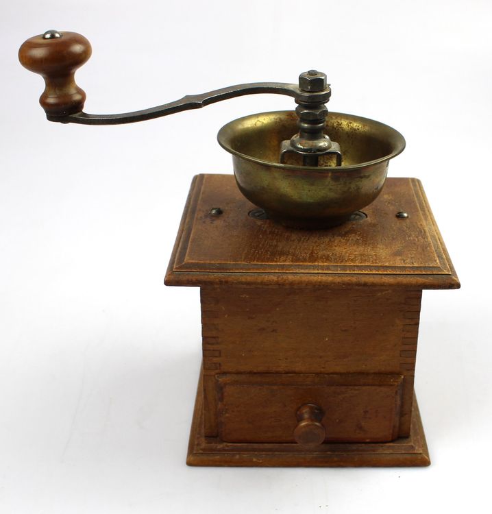 Antike Kaffeemühle aus Holz (Gebraucht) in Volketswil für CHF 20 – mit Lieferung auf Ricardo kaufen