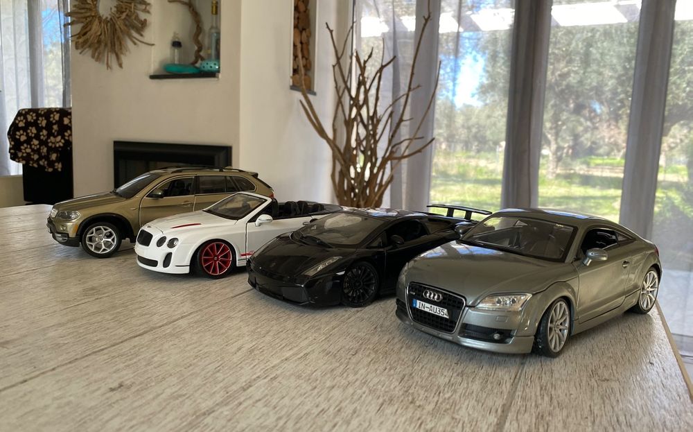 Modellautos (4 Stück) en bloc zu verkaufen (Gebraucht) in Wil für CHF ...