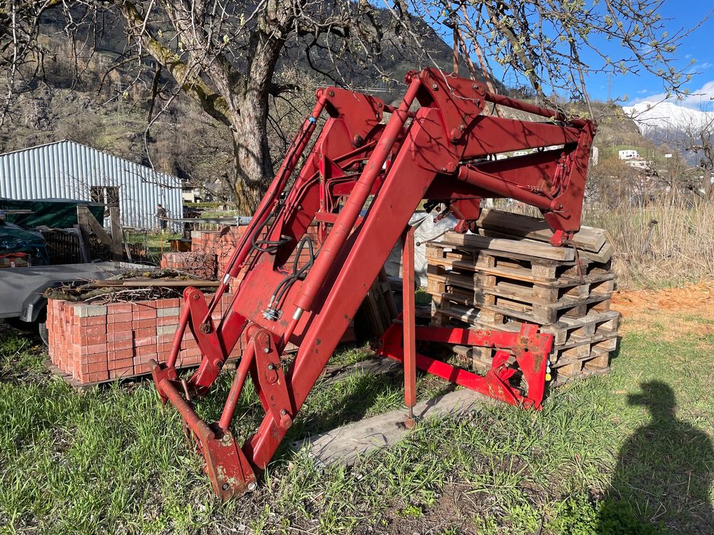 Frontlader (Gebraucht) in Lalden für CHF 1735 – nur Abholung auf ...