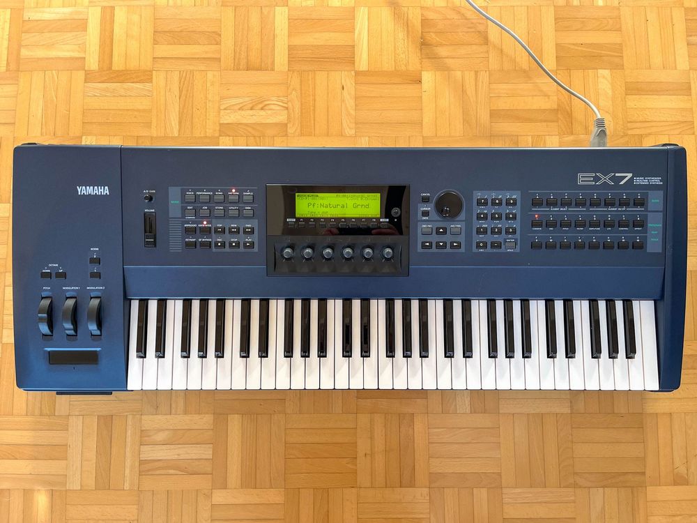 Yamaha EX7 - Digital Synthesizer (Gebraucht) in für CHF 322 – mit ...