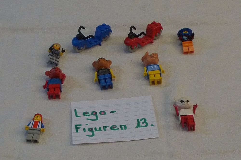 Lego-Figuren 13. (Gebraucht) in Bern für CHF 10 – mit Lieferung auf ...