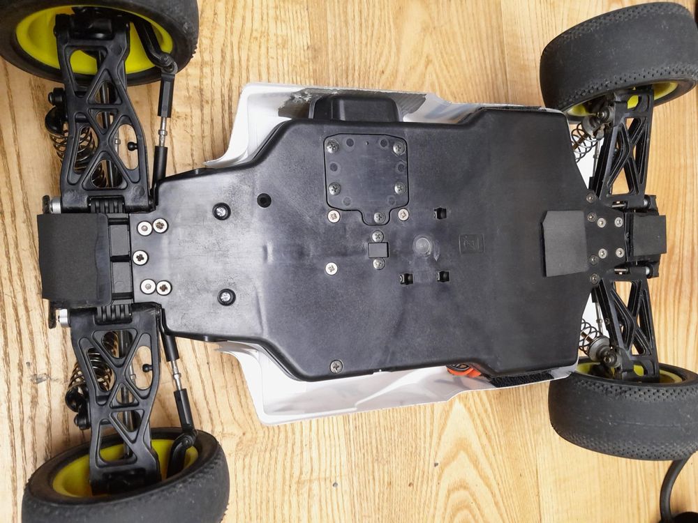 Tamiya Leonis DB 02 / 58507 | Kaufen auf Ricardo