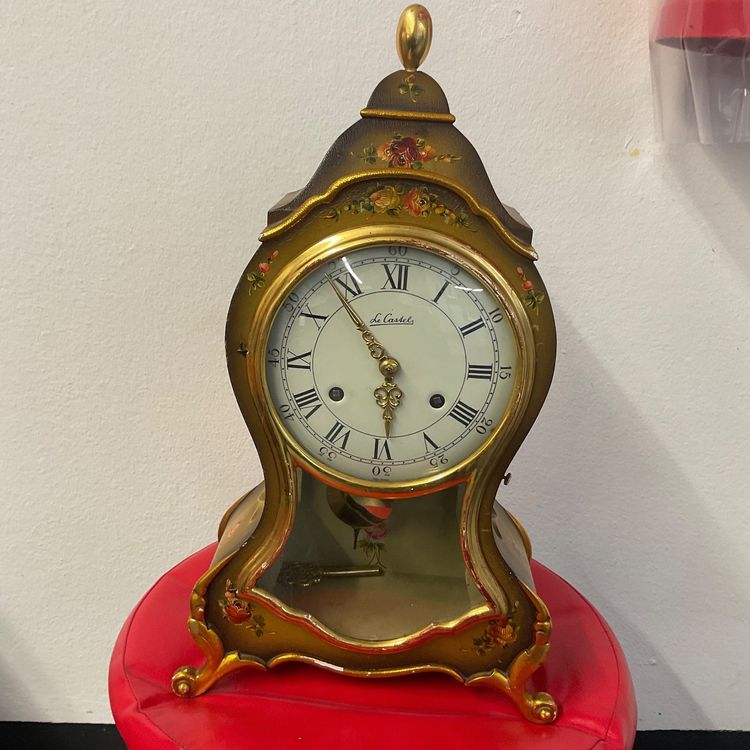 Antike Pendule "Le Castel", Handbemalt, Goldfarben (Gebraucht) in ...
