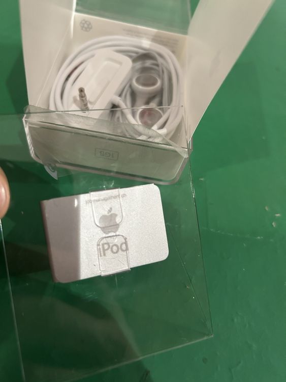 iPod Shuffle 2e Génération Argent - Parfait état (Neu (gemäss ...