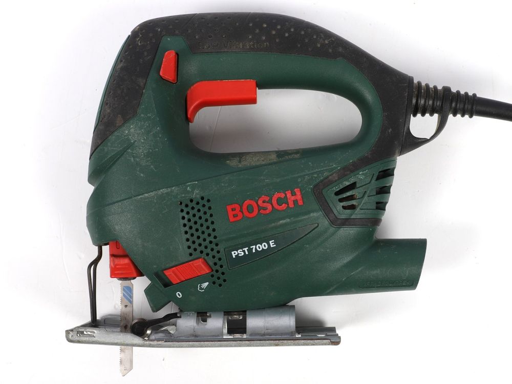 BOSCH PST 700 E Stichsäge (Gebraucht) in Steinen für CHF 19 – mit ...
