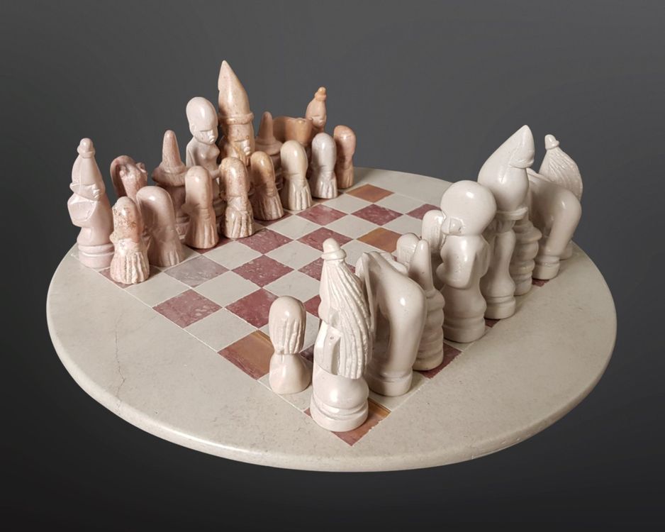 Schachbrett aus Marmor (Gebraucht) in Suhr für CHF 25 – nur Abholung ...