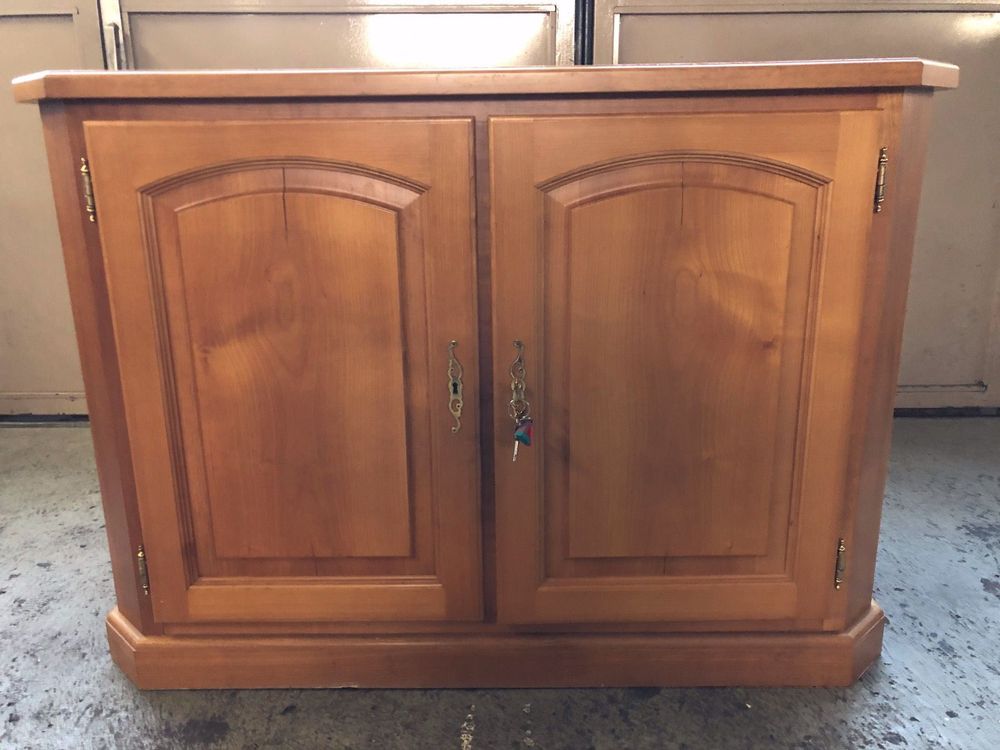 Kommode 2-Türig Paul Zurfluh | Kaufen auf Ricardo