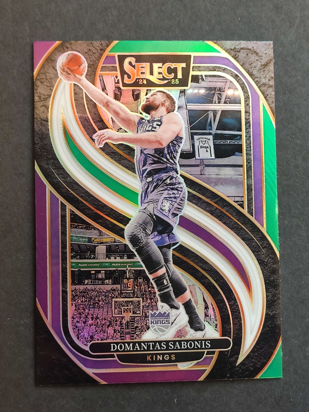 Domantas Sabonis Purple White Green Select 2024-25 (Gebraucht) in Olten ...
