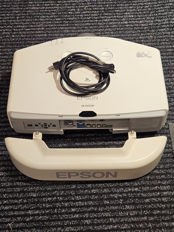 EPSON EB-G5200W LCD MODEL:H298B (Gebraucht) in für CHF 59 – mit Lieferung auf Ricardo kaufen