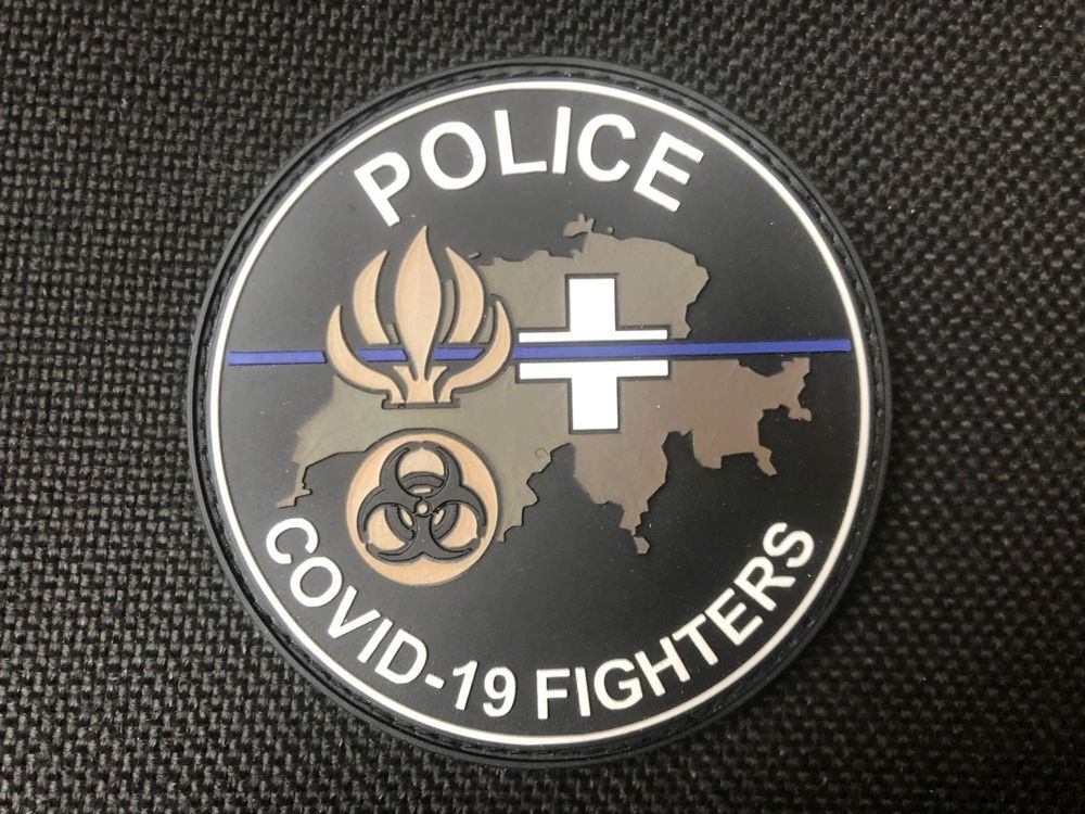 Patch/Abzeichen Covid -19 Fighters (Neu (gemäss Beschreibung)) in ...