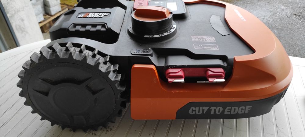 Mähroboter Landroid Worx L2000 WR155E (Gebraucht) in Arisdorf für CHF ...