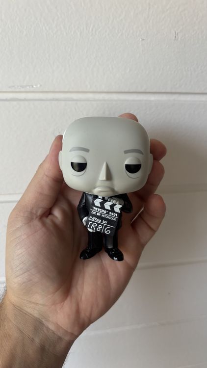 Funko Pop! Alfred Hitchcock Figur (624) (Gebraucht) in Büren an der ...