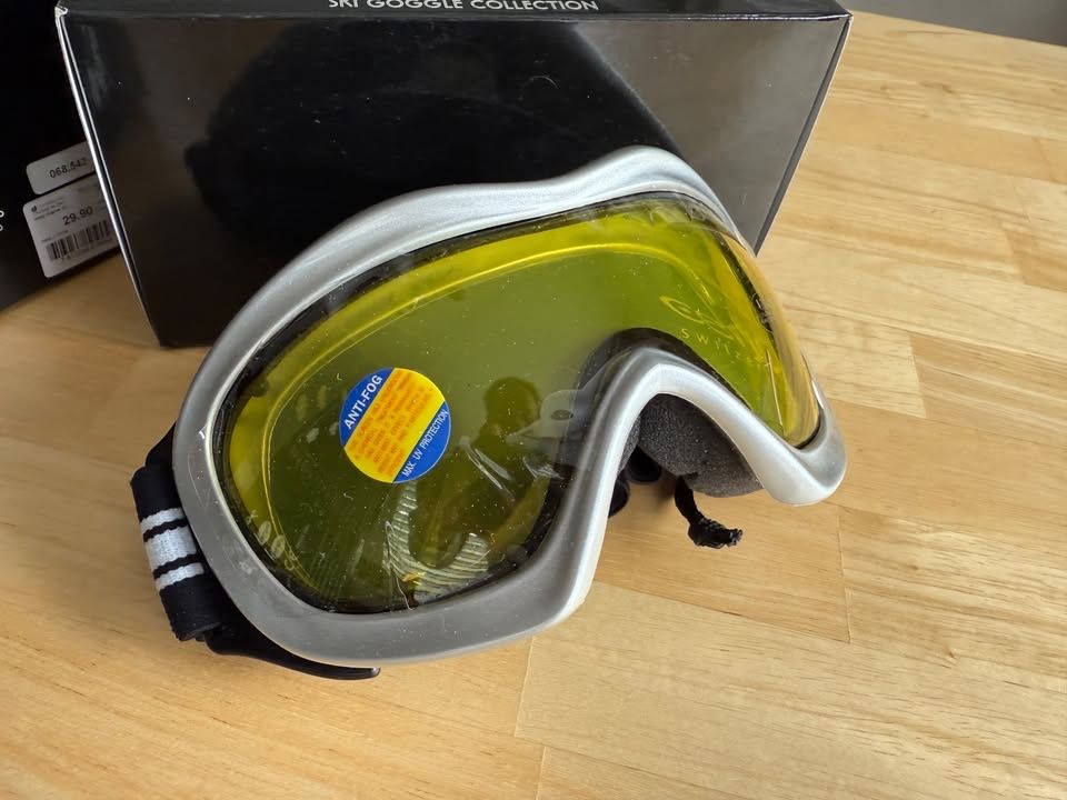 Skibrille Cerjo Neu (Neu und originalverpackt) in Giswil für CHF 15 ...