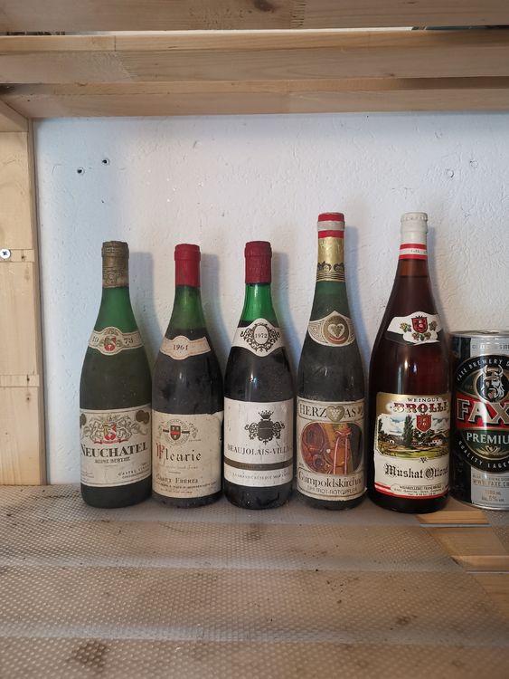 Altes Wein 60er 70er (Neu und originalverpackt) in Bützberg für CHF 10 ...
