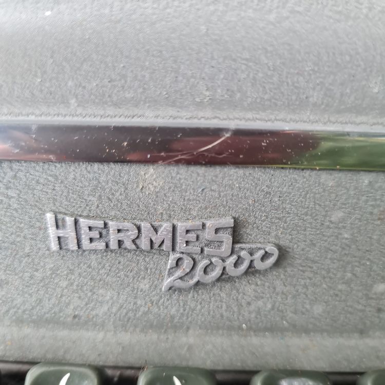 Vintage Schreibmaschine HERMES 2000 (Gebraucht) in Thierachern für CHF ...