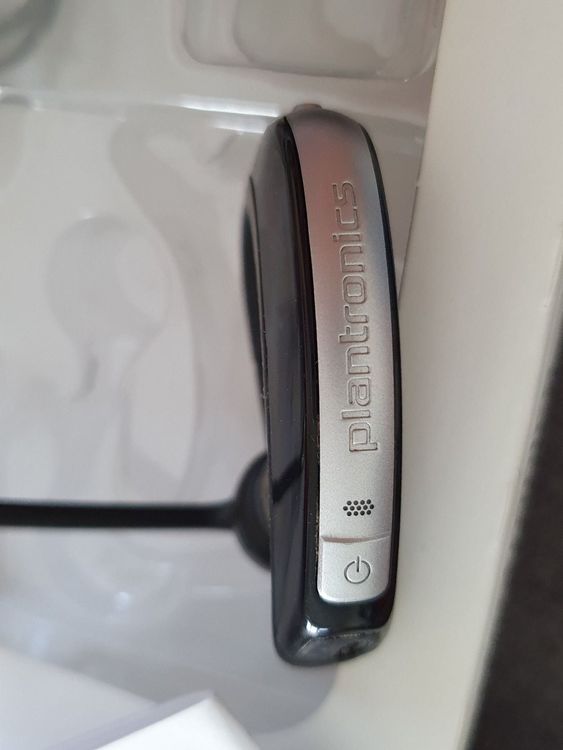 Pantronics VOYAGER PRO UC v2 - B230 (Gebraucht) in Basel für CHF 30 ...