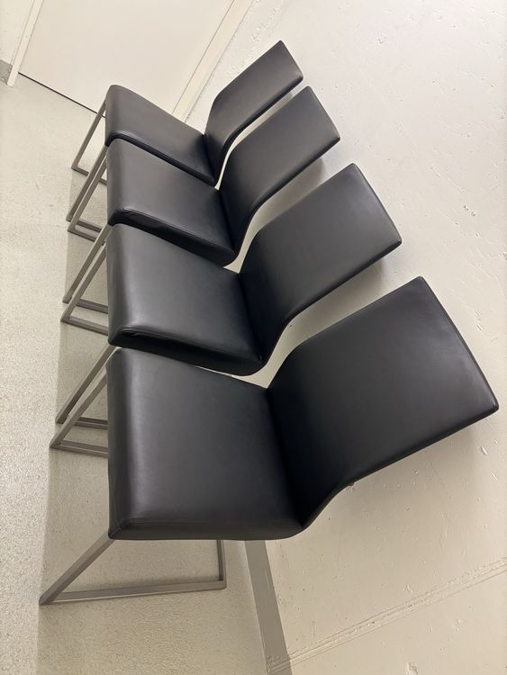 Vier Freischwinger (Gebraucht) in Mettmenstetten für CHF 20 – nur Abholung auf Ricardo kaufen