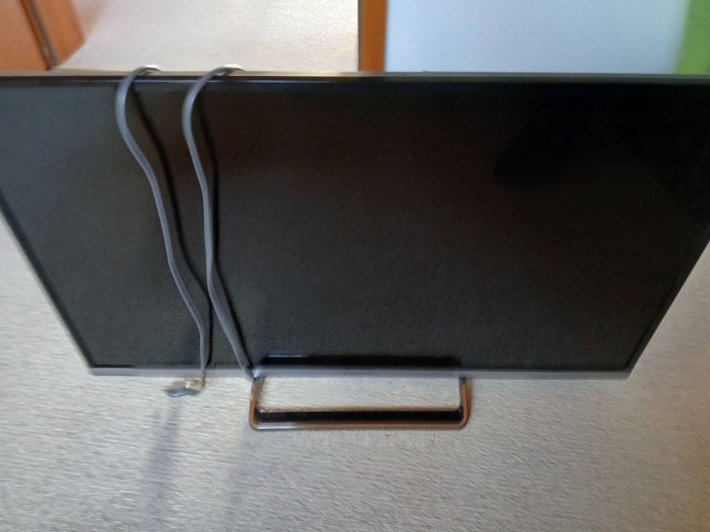Panasonic TX-32DSN608 HD LED TV (Gebraucht) in Auenstein für CHF 2 ...