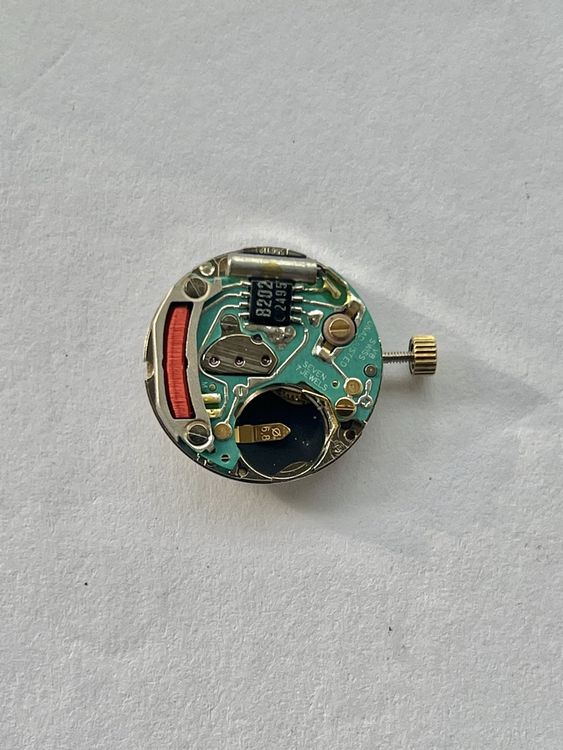 ETA 556.112 7jawels V8 | Kaufen auf Ricardo