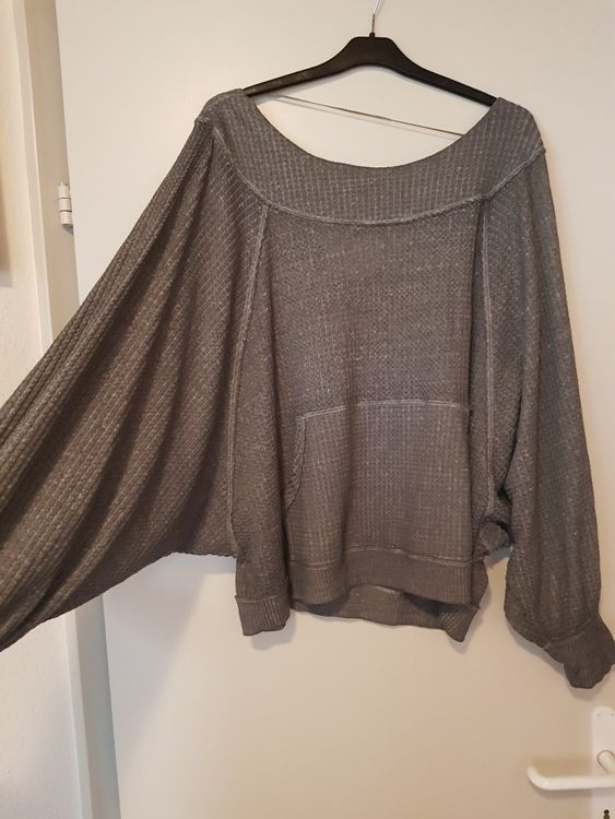 Grauer Pullover mit Rückenausschnitt Free People | Kaufen auf Ricardo