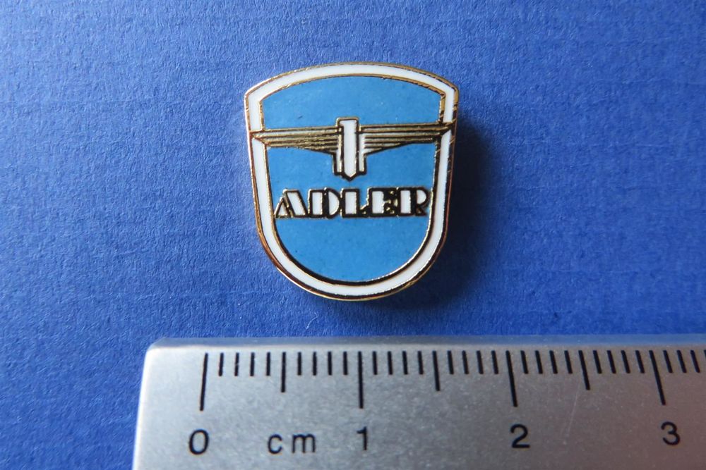 Pin's, AUTO, ADLER, LOGO,OLDTIMER (Gebraucht) in Neuhausen für CHF 1 ...