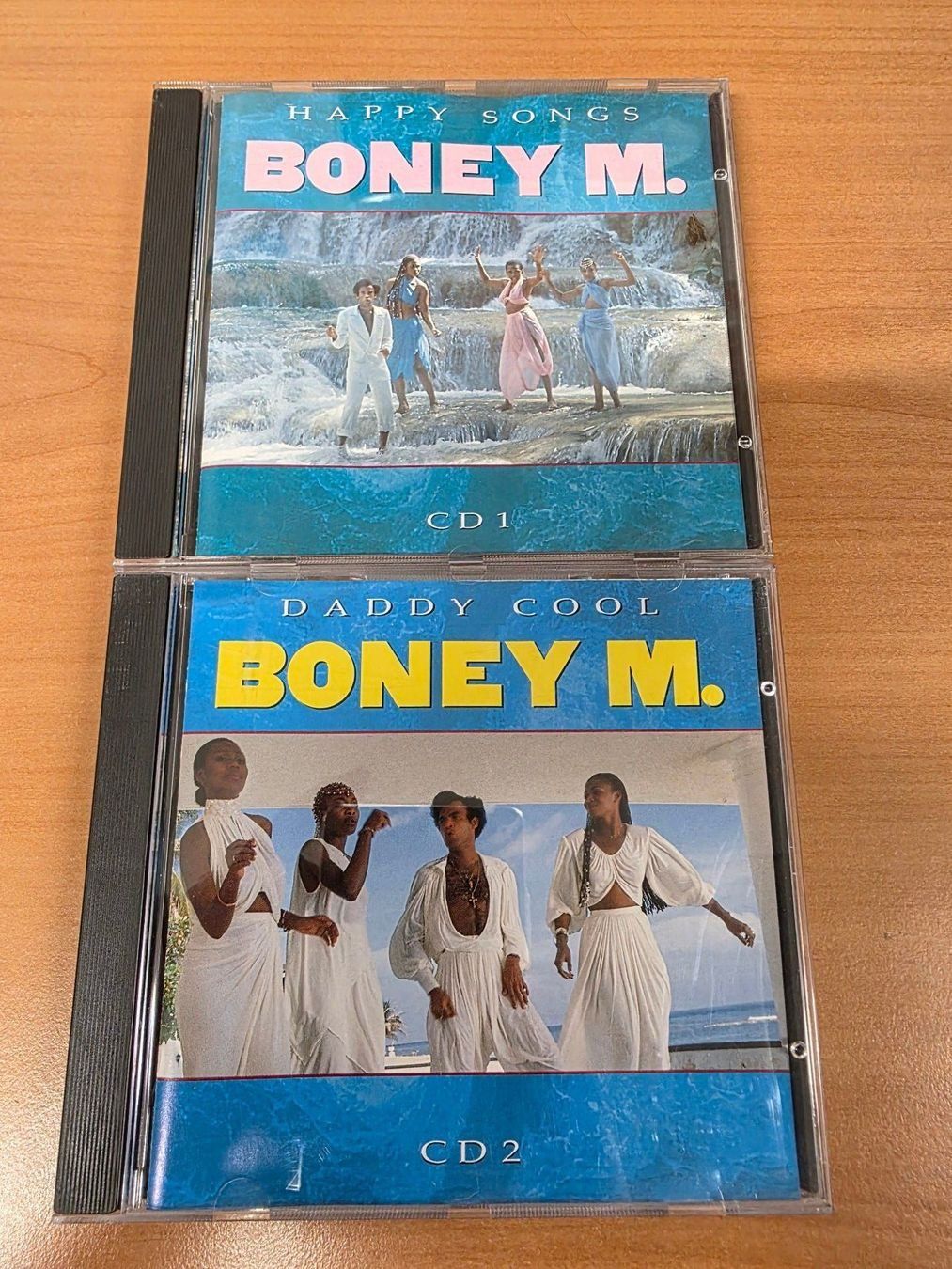 2 CDs - Boney M - Happy Songs & Daddy Cool (Gebraucht) in Biberist für ...