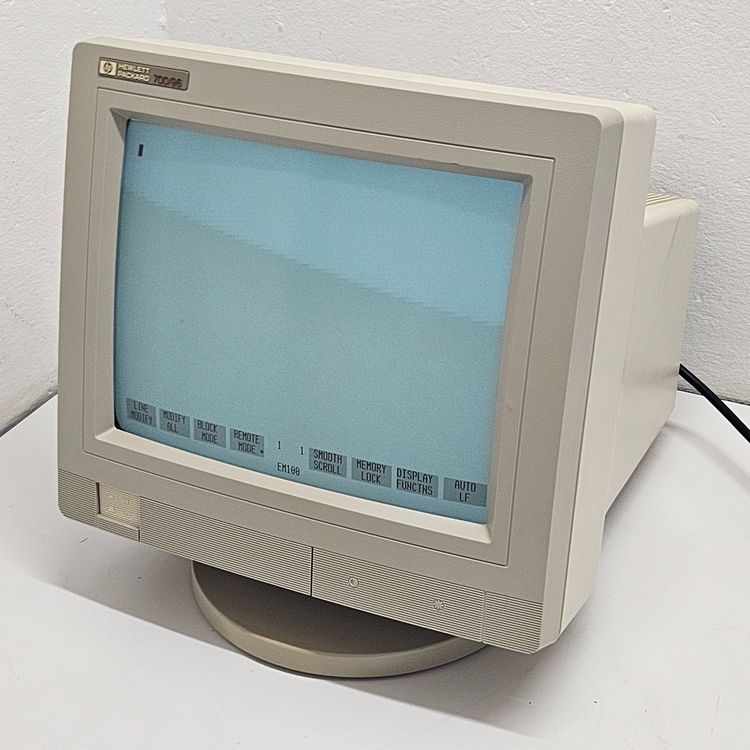 HP 700/96 Terminal - funktioniert! (Gebraucht) in für CHF 99 – mit ...