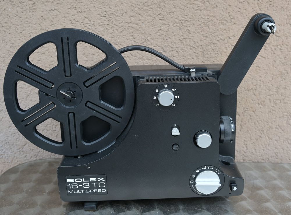 Super 8 Filmprojektor (Gebraucht) in Zürich für CHF 15 – nur Abholung ...