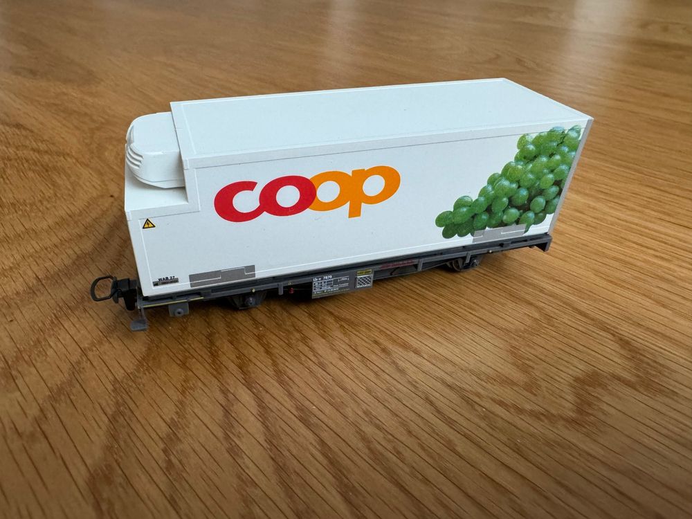 Bemo RhB Lb-v 7870 Coop Container Raisin aus 7469 111 Set (Gebraucht ...