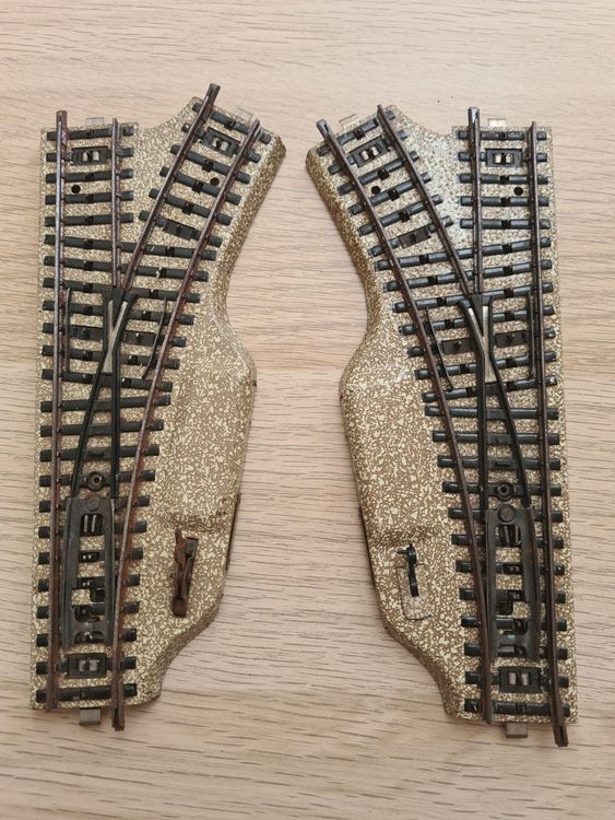 Märklin 5122+5123 weichen H0 (Gebraucht) in St-Aubin-Sauges für CHF 6 ...