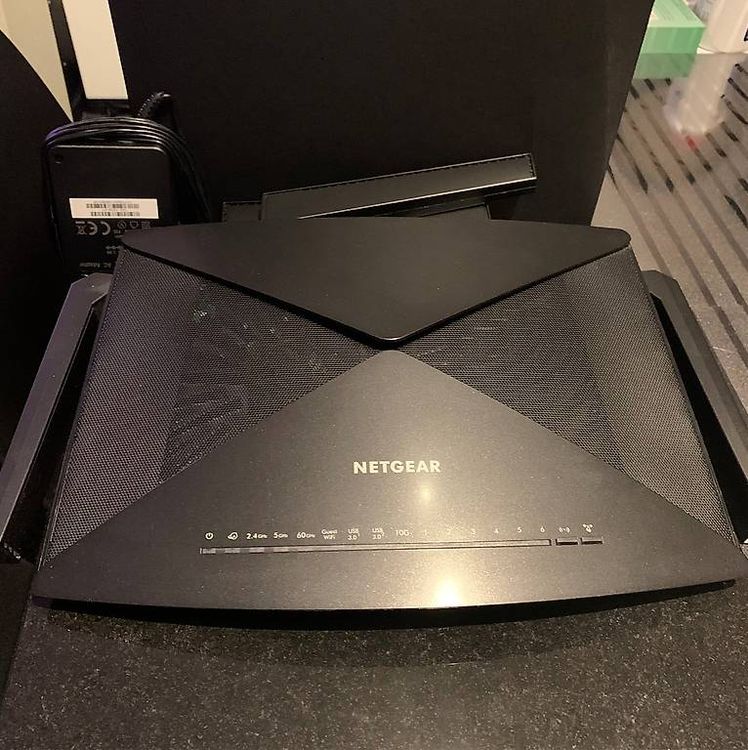 Netgear Nighthawk X10 AD7200 Smart WiFi Router Model R9000 (Gebraucht ...