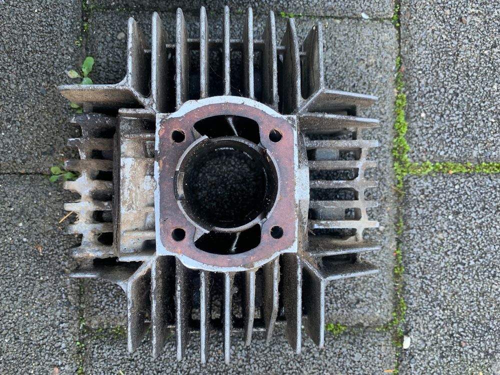 50 ccm Supermaxi Zilinder (Gebraucht) in Deitingen für CHF 1 – nur ...