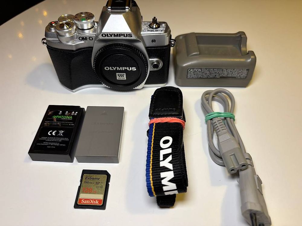 Olympus OM-D E-M10 Mark III - guter Zustand, inkl. 2 Akkus (Gebraucht ...