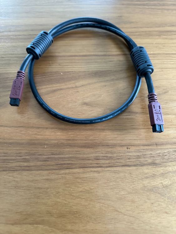 FIREWIRE 800 KABEL, 1 Meter (Gebraucht) in Schneisingen für CHF 1 – mit ...