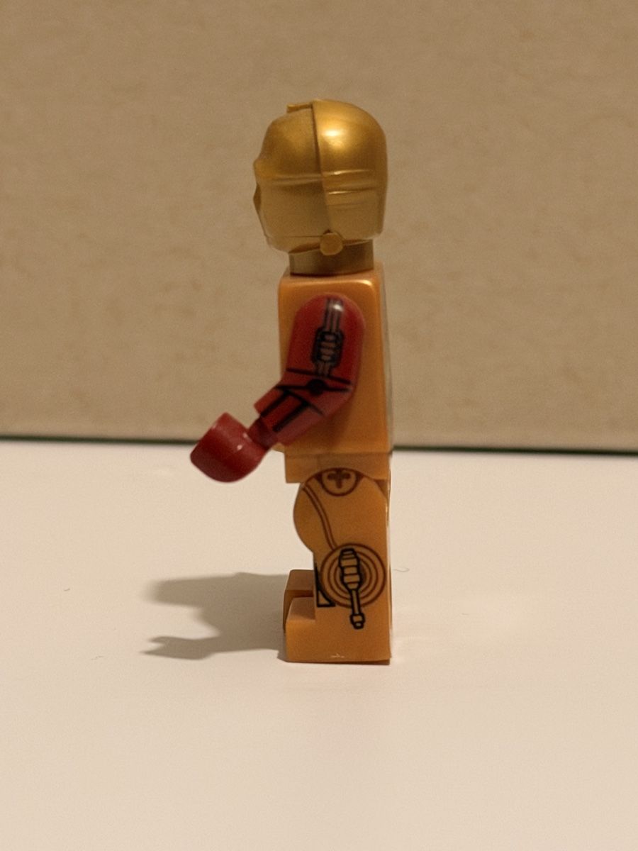 LEGO Star Wars C-3PO mit rotem Arm, 🔥 seltene Figur! (Gebraucht) in ...