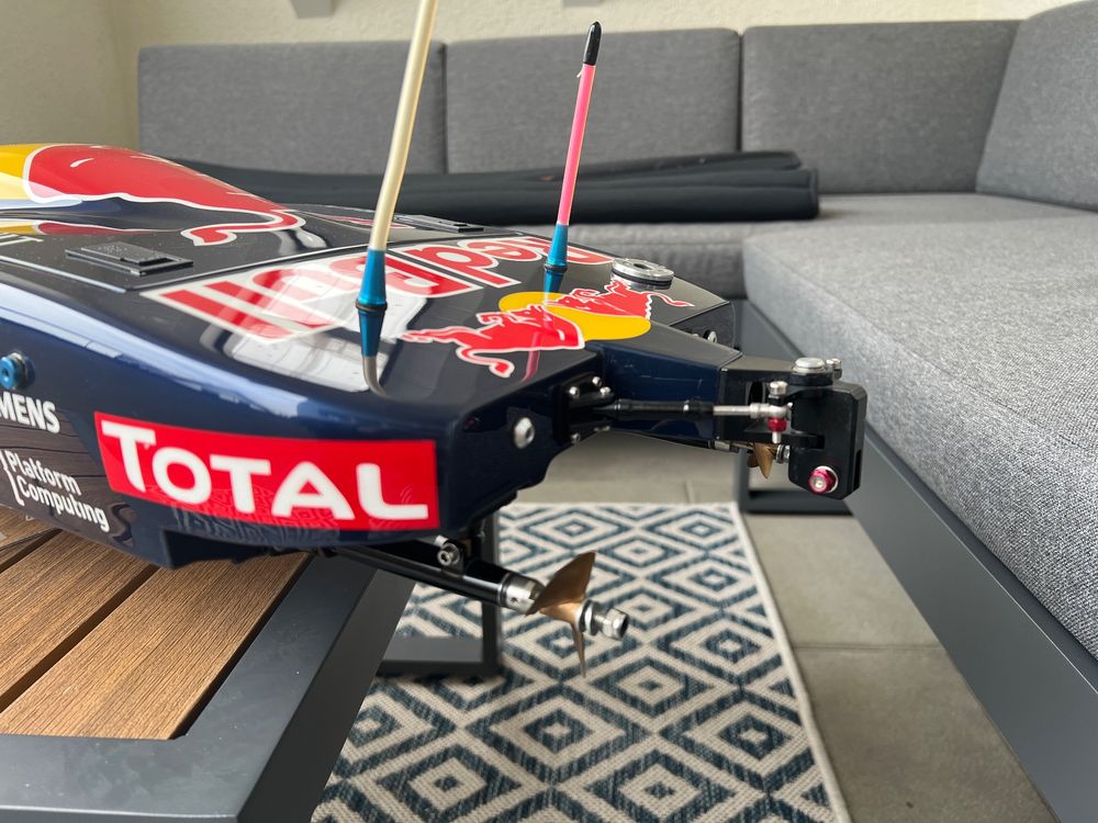 HPR06 Catamaran von Hanspeter Rotschi (CFK Bulletproof) (Neu (gemäss ...