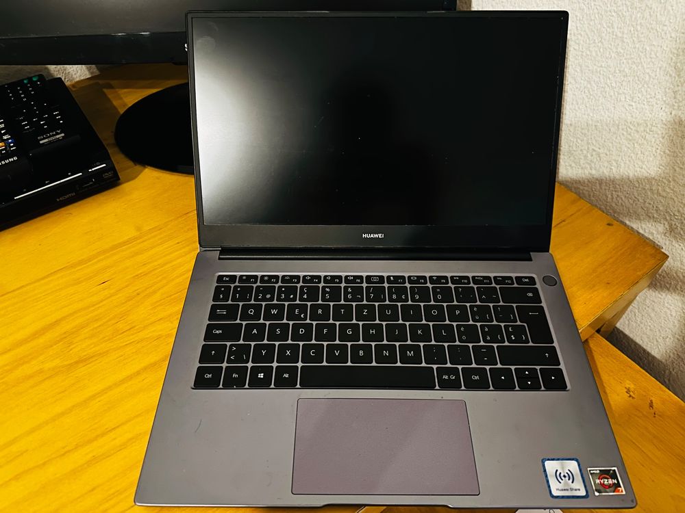 Huawei MacBook D14 (Gebraucht) in Zürich für CHF 123 – mit Lieferung ...