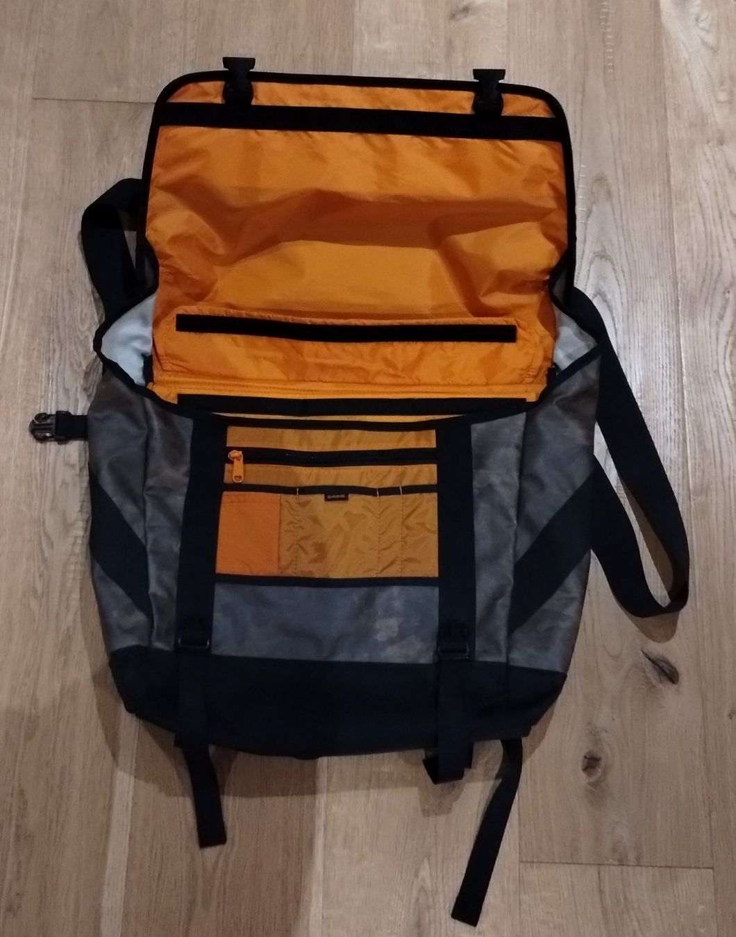 Dakine Tasche Granville 26 Liter (Gebraucht) in Altdorf UR für CHF 39 ...