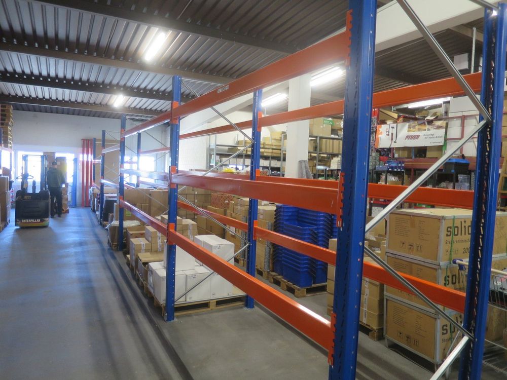 Palettenregal f. 52 Paletten ab Fr 1.00 (Gebraucht) in Sursee für CHF 831 – nur Abholung auf ...