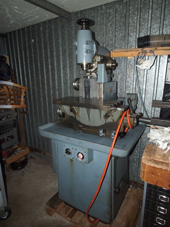 Universal Fräsmaschine Schaublin 12, Baujahr 1963 (Gebraucht) in Spiez ...