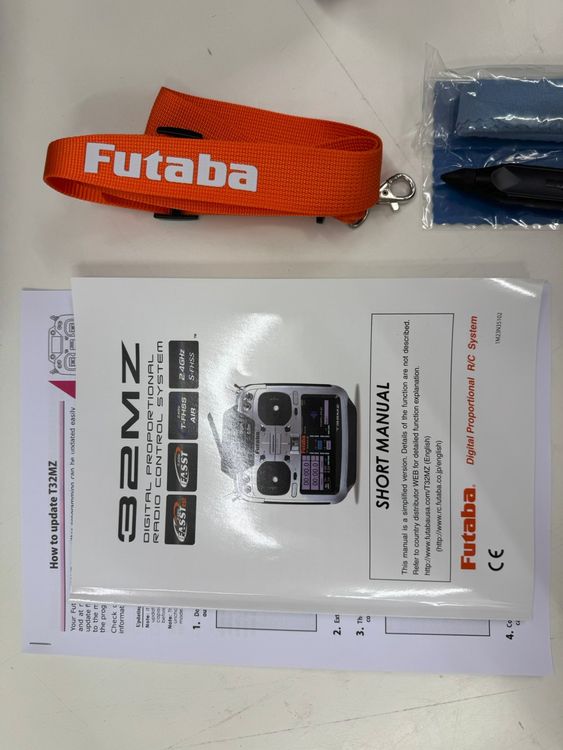 Futaba T32MZ Sender Set (neu) (Neu (gemäss Beschreibung)) in Sementina ...
