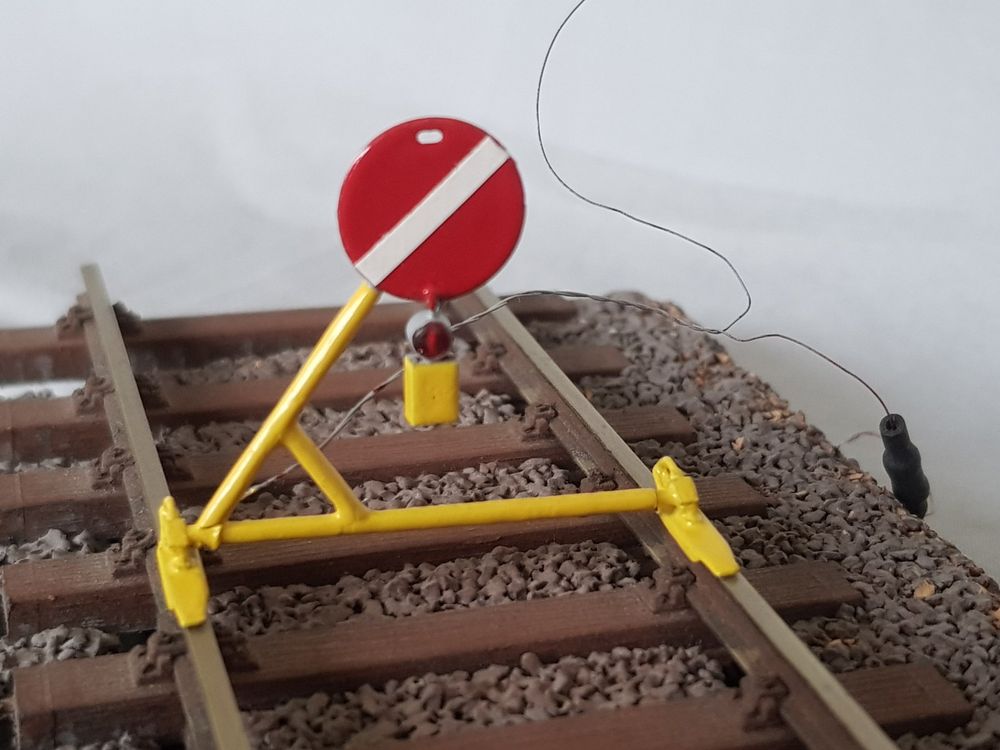 Barinmodell: SBB Haltsignal beleuchtet (Gebraucht) in Luzern für CHF 43 ...