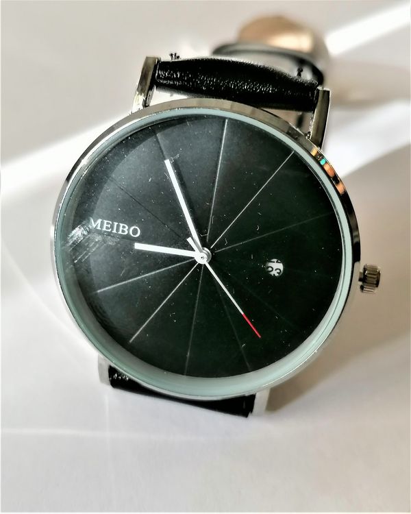 Meibo Armband-Uhr, mit Kalender | Kaufen auf Ricardo