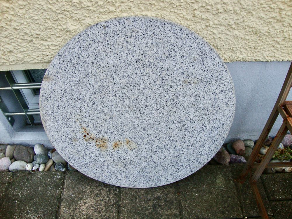 Runde Granittischplatte Garten Gartentischplatte massiv (Gebraucht) in ...