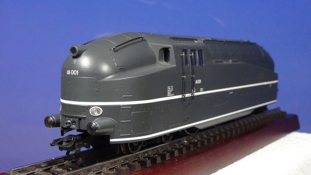 Märklin 39618, BR 61, DR, MFX Sound, Dampflok, BR 61001, (Neu (gemäss ...