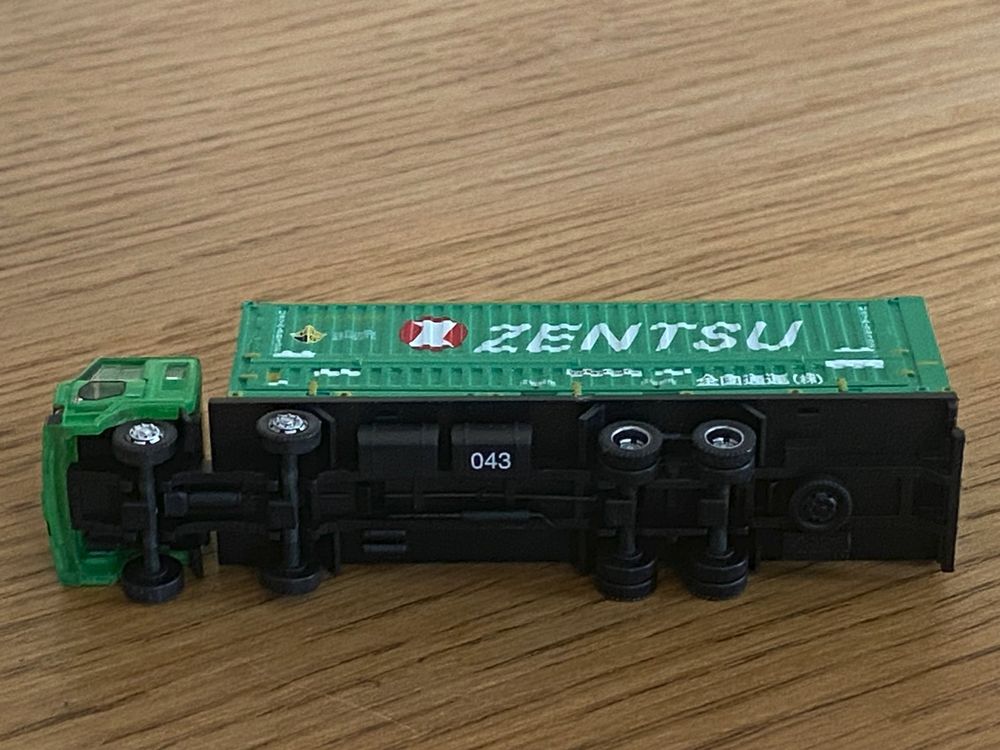 Lastwagen ZENTSU (Spur N) (Neu (gemäss Beschreibung)) in Birsfelden für ...