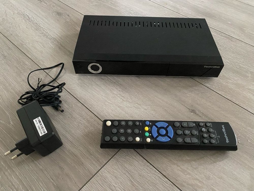 TechniSat Receiver Full HD - HDMI (Gebraucht) in Urdorf für CHF 65 ...