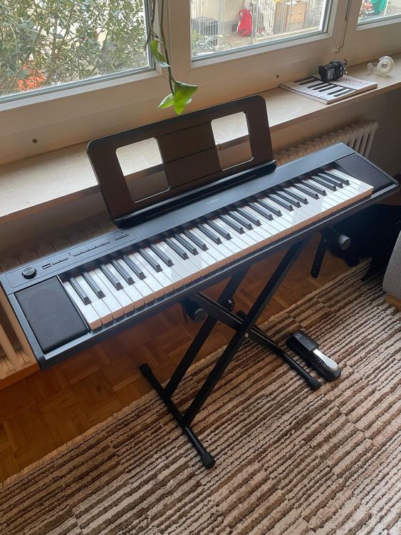 Piano Yamaha Piaggero NP-12 (Gebraucht) in Basel für CHF 105 – nur ...