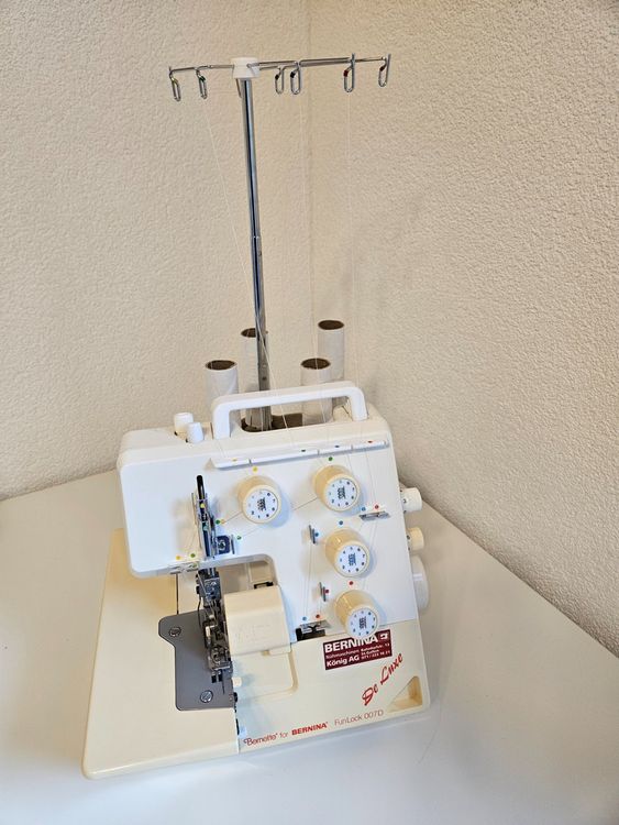 Overlock Nähmaschine (Bernette® for BERNINA® FunLock 007D) (Gebraucht ...