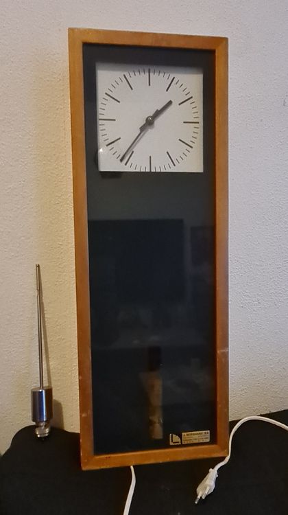Rare pendule W MOSER -BAER SUMISWALD ÉLECTRIQUE SWISS MADE (D'occasion) à Grand-Lancy pour CHF ...